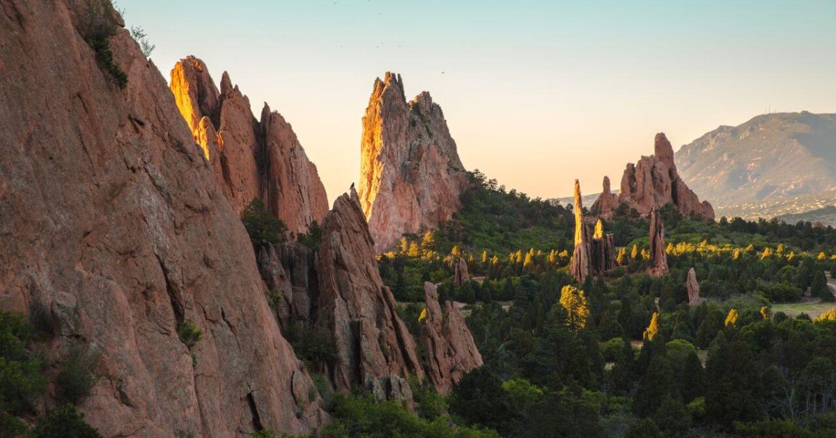 Come Early, Stay Late – Welcome to COS! - Visit Colorado Springs