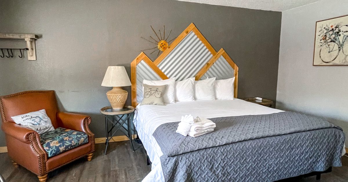 Buffalo Lodge Bicycle Resort - Visit Colorado Springs