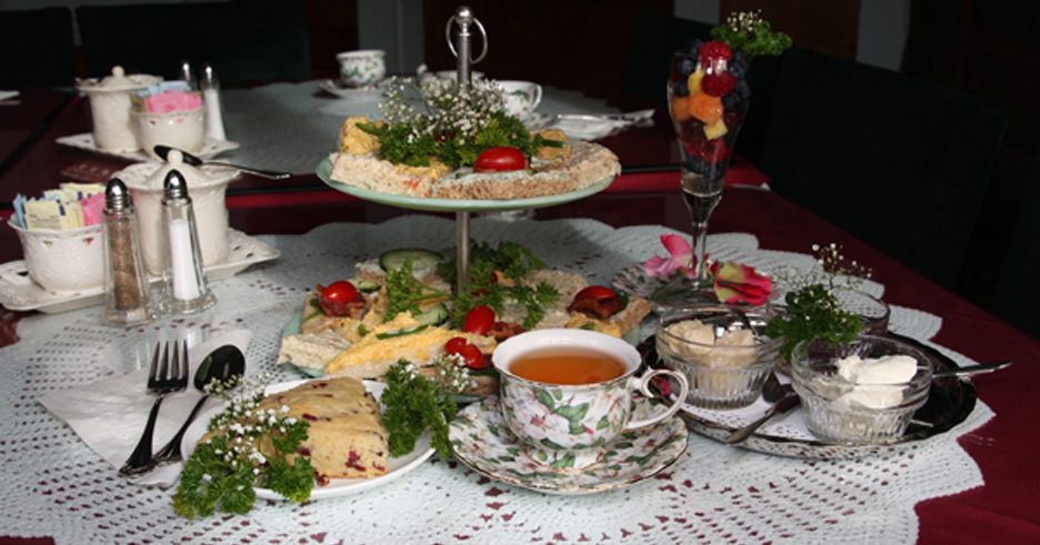 Queen's Parlour Tea Room (Miramont Castle) - Visit Colorado Springs