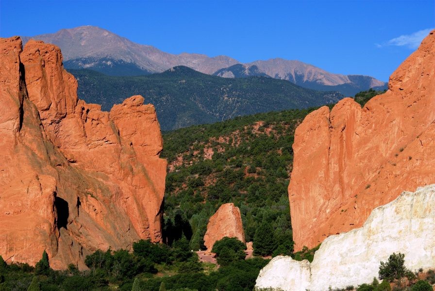 Colorado Rocks! An Intro to Geology - Visit Colorado Springs